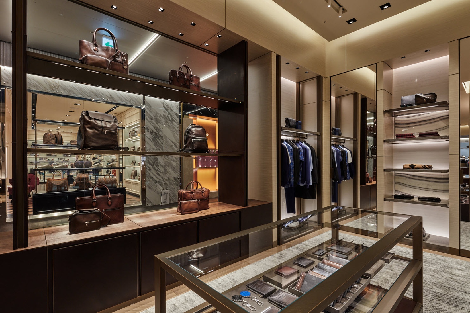 BERLUTI GALLERIA GWANGGYO: bespoke shoes and leather goods in Suwon