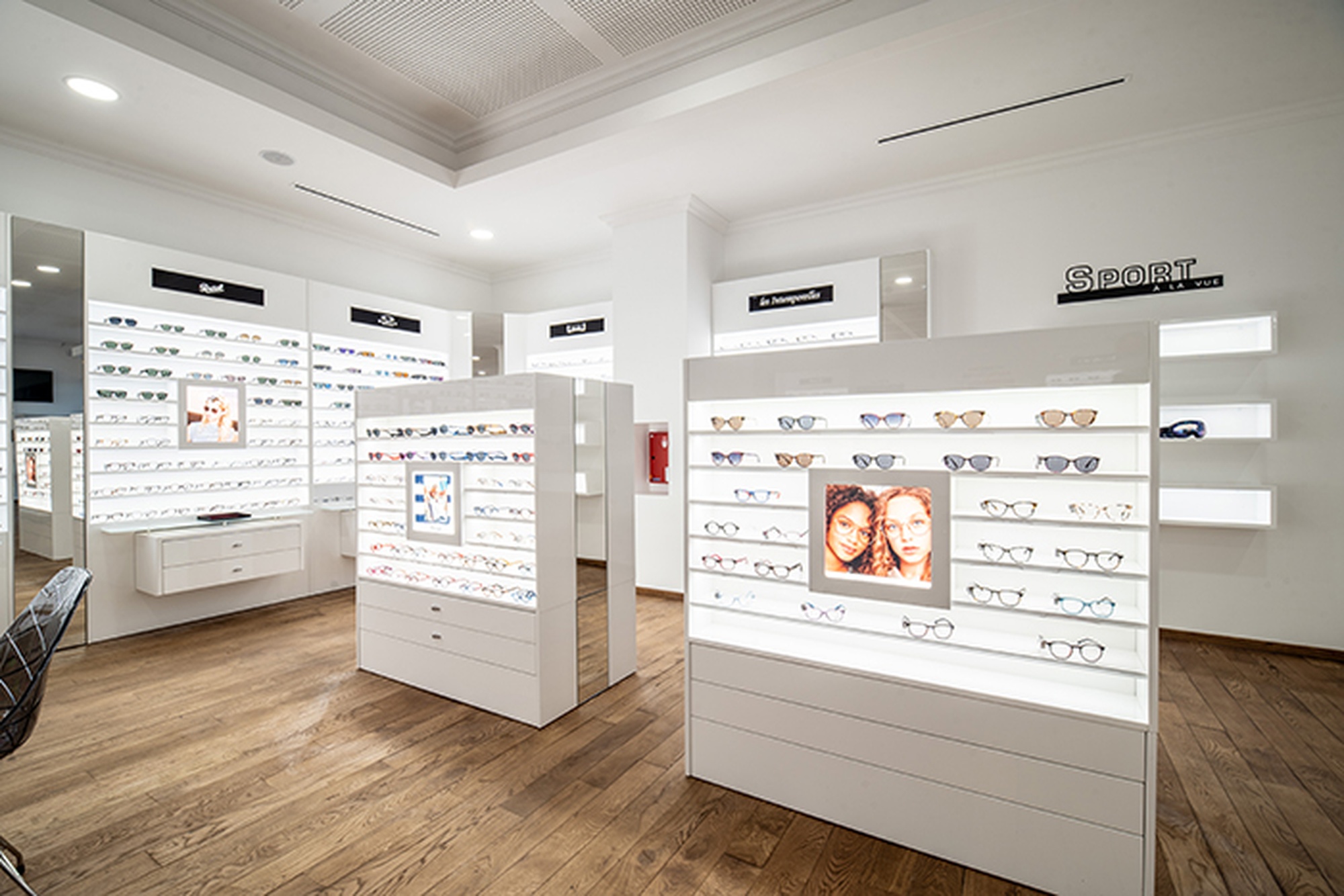 Opticien Opticien SAINT-JUNIEN Optical Center - Optical Center - Uw ...
