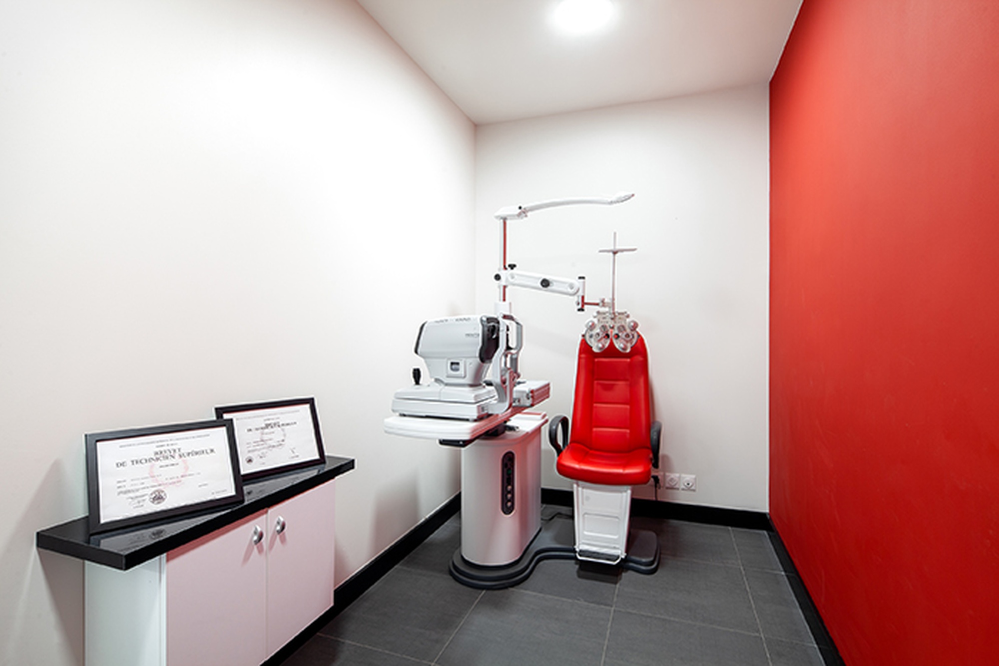 Optical Center eyewear store Opticien PARIS GOBELINS 13EME Optical ...