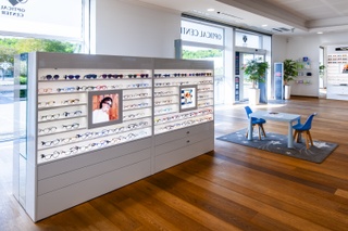 Optical Center eyewear store Opticien MARTIGUES - SAINT-MITRE-LES ...