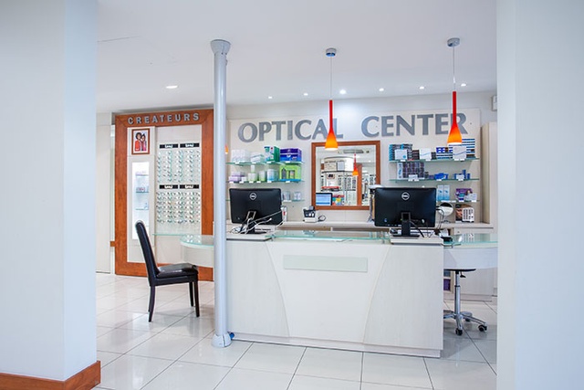 Optical Center eyewear store Opticien ANNEMASSE Optical Center ...